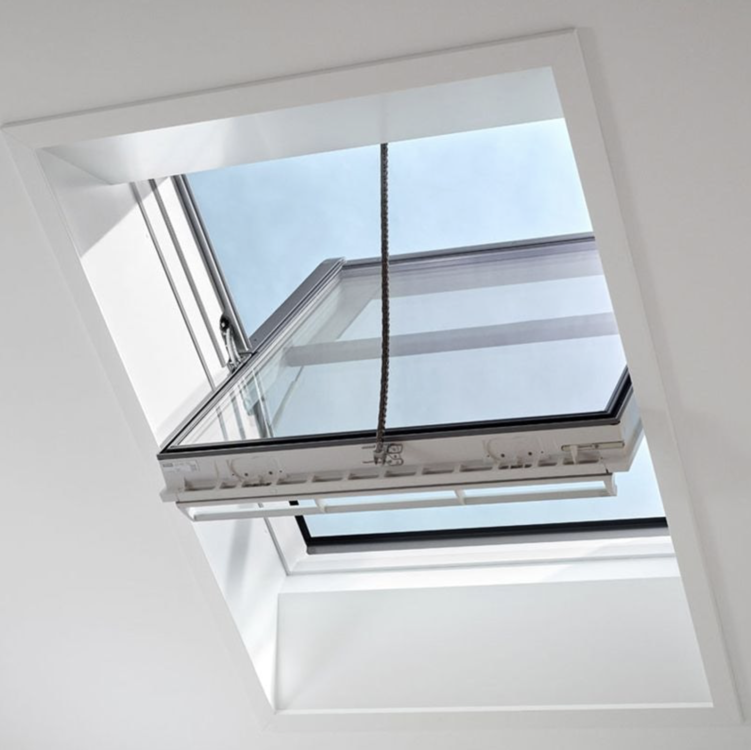 Velux Centre Pivot Smoke Vent Window | Smoke Vent Systems